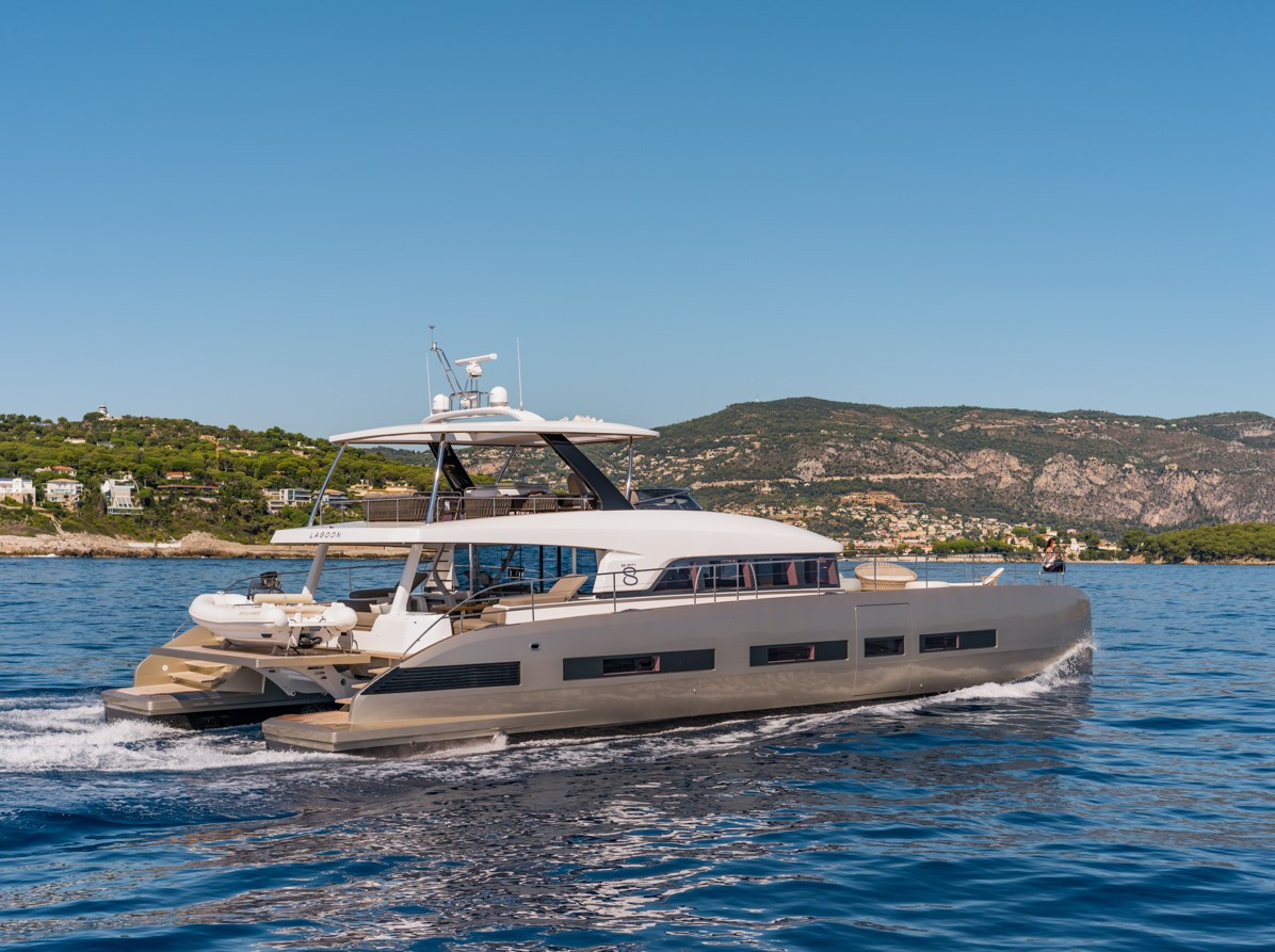 Lagoon Seventy 8 - IYTC